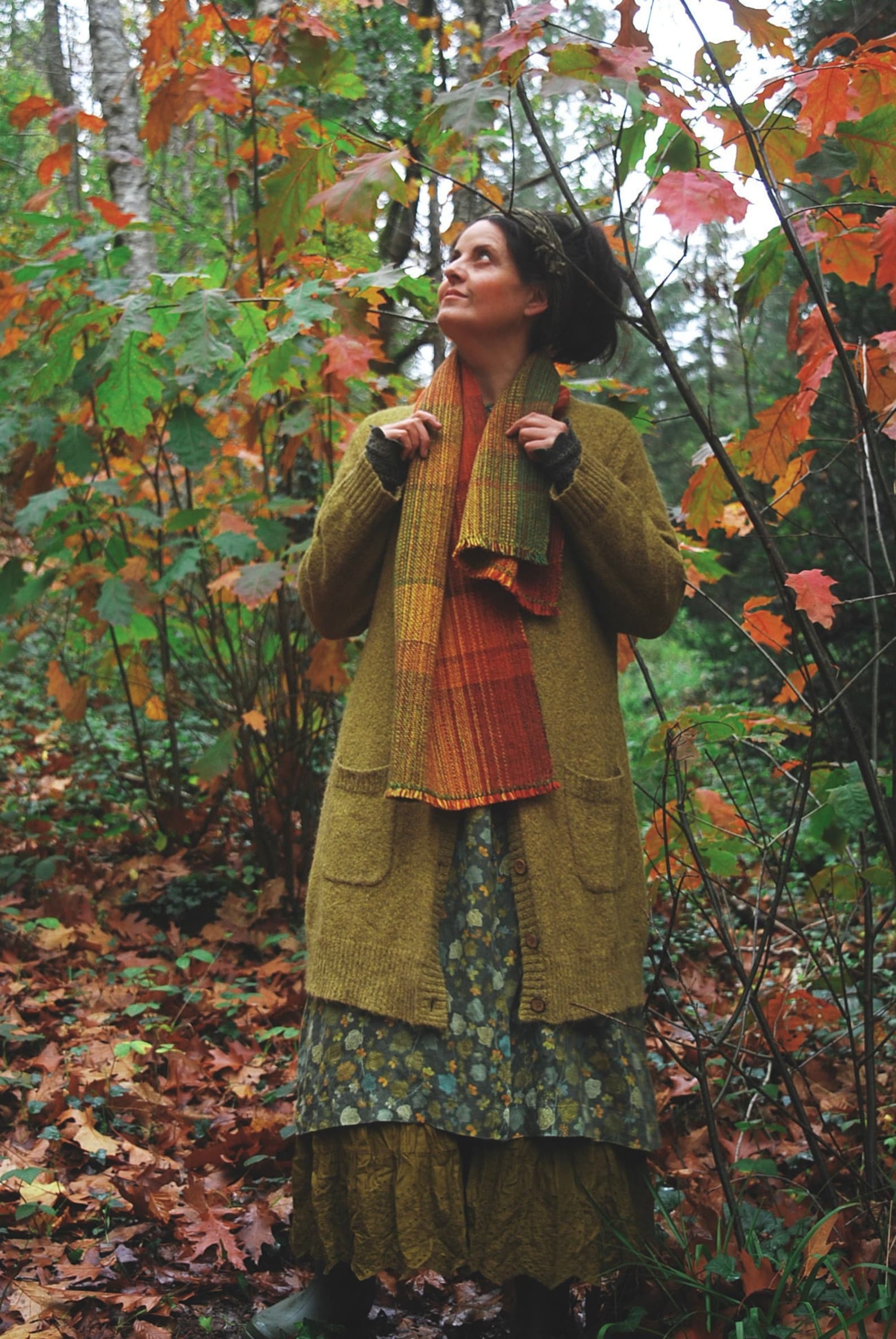 Autumn Sunburst Tartan Scarf Handwoven in Non-mulesed Merino Lambswool ...