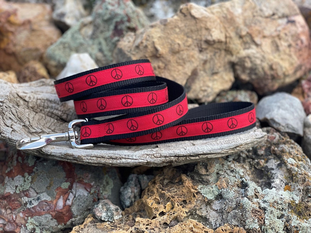 Peace Sign Dog Leash - Peace Sign - Peace Sign Pet Gift - Peace and ...