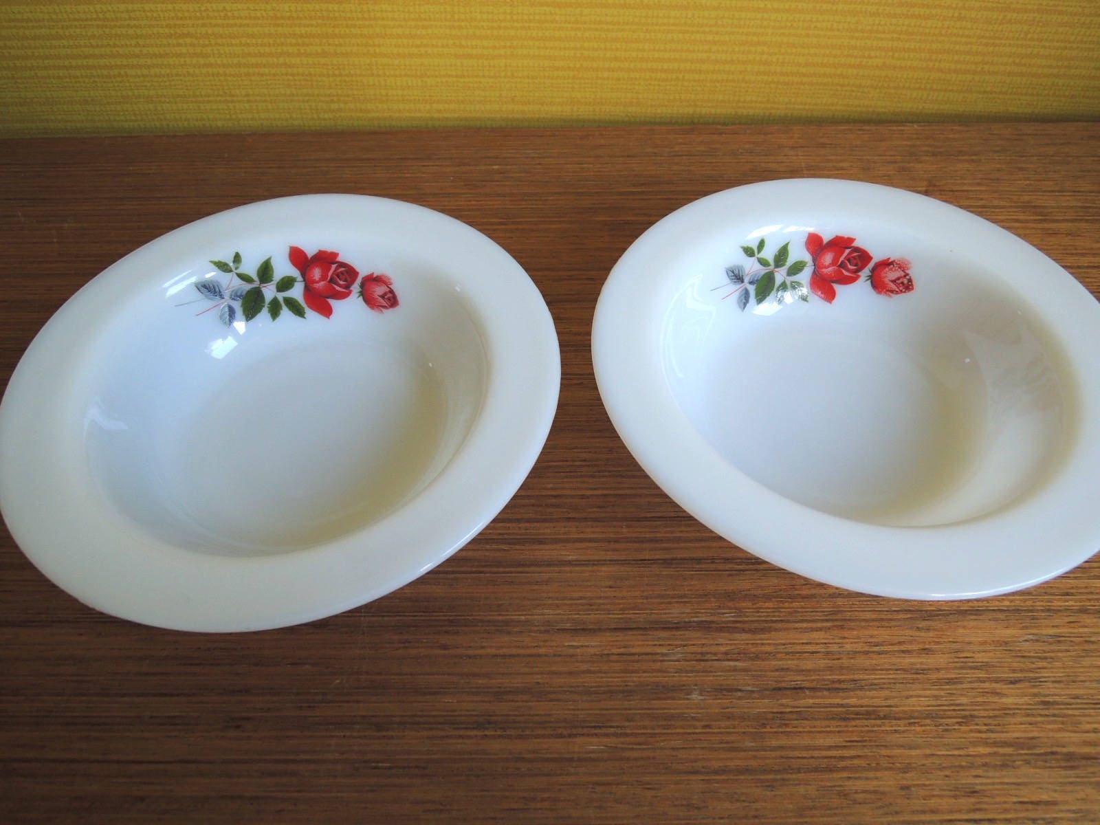 A Pair of Vintage Jaj Pyrex June Rose Pattern Desert Bowls / - Etsy
