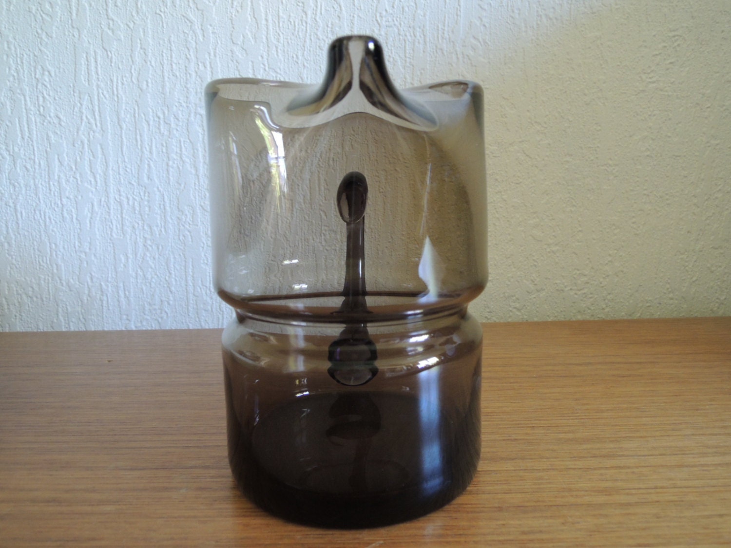 Vintage Scandinavian Brown Smoked Glass Jug / Pitcher Unusual - Etsy Sweden