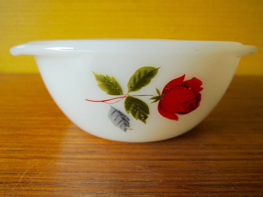 Vintage 60s Jaj Pyrex June Rose Pattern Small Bowl / Roses / Retro ...