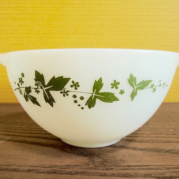 Pyrex Salad Bowl - Etsy