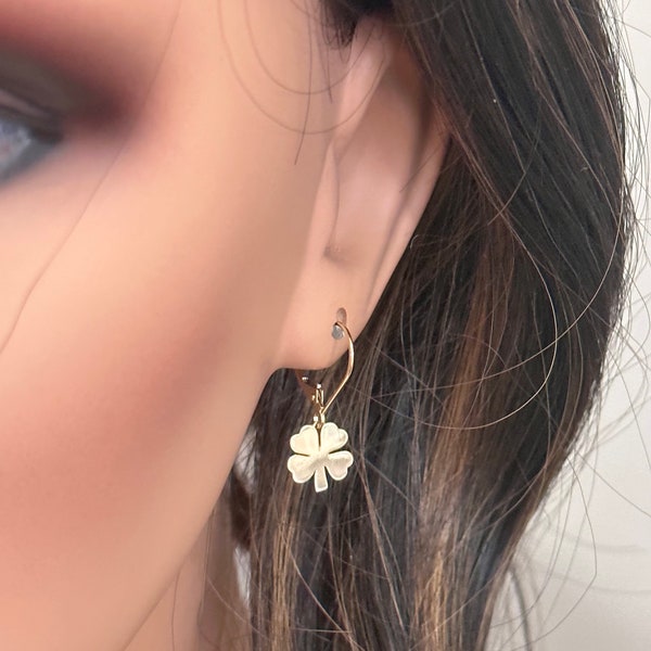 Clover Earrings - Etsy