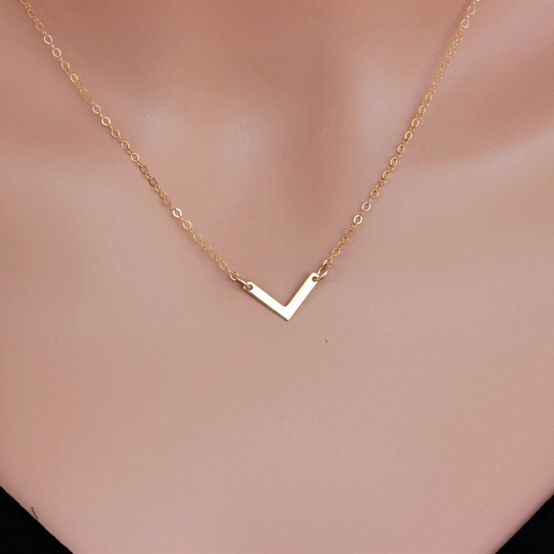 V Necklace - Etsy