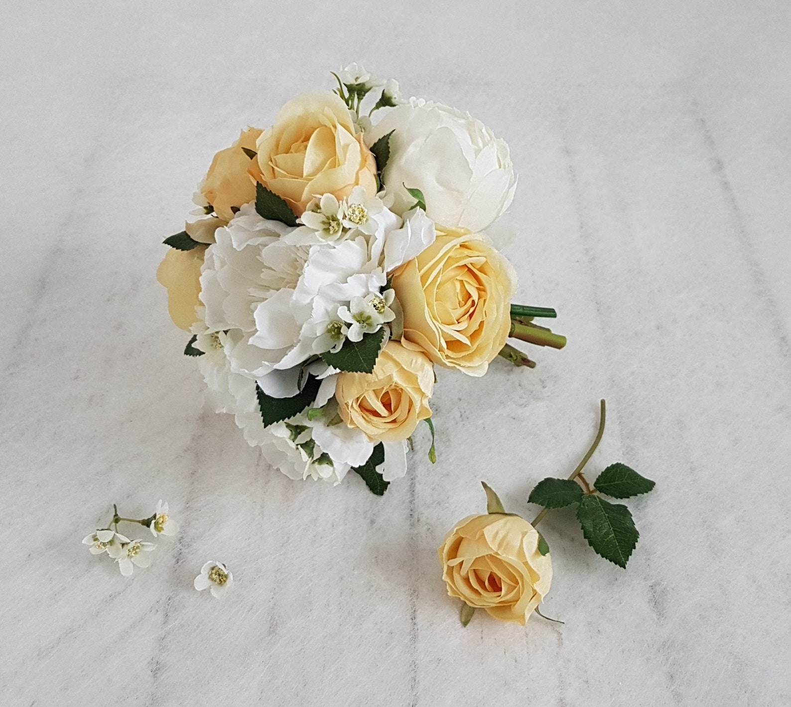 Yellow Rose Buttonholes Lemon Rose Boutonniere Wedding | Etsy UK
