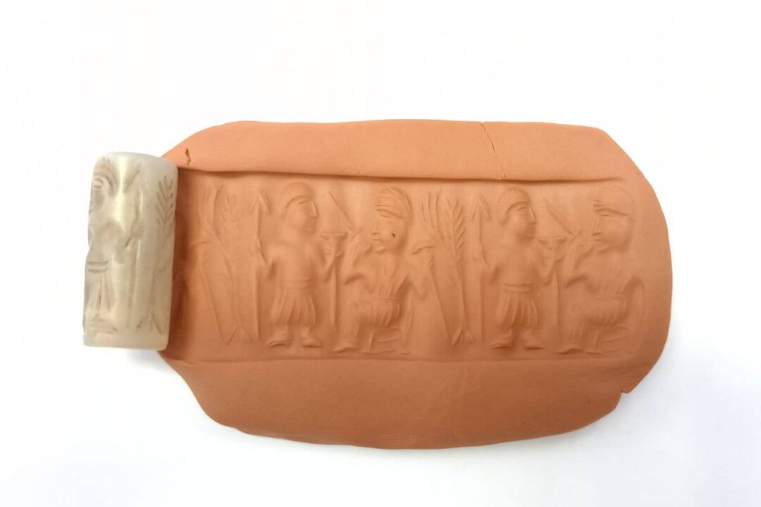 Natural Genuine Ancient Antique Old Rare White Agate Cylinder Seal ...