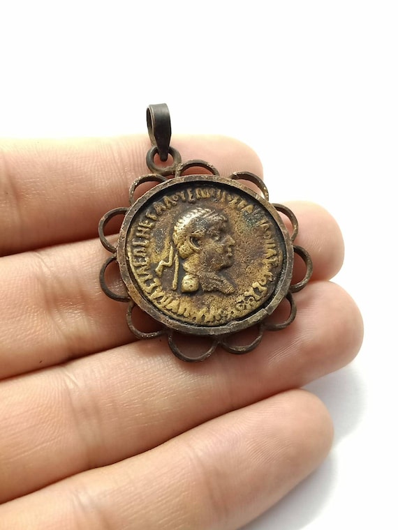 Rare Unique Roman Greek Brass Intaglio Engraved Round… - Gem