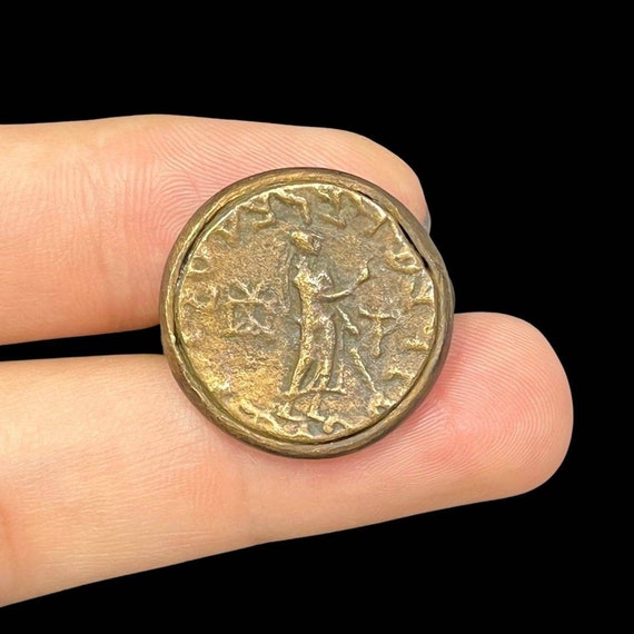 Rare Unique Roman Greek Brass Signet Intaglio Engrave… - Gem