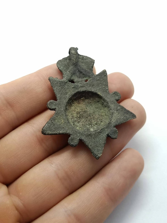 Rare Genuine Antique Ancient Old Bronze Star with Cro… - Gem
