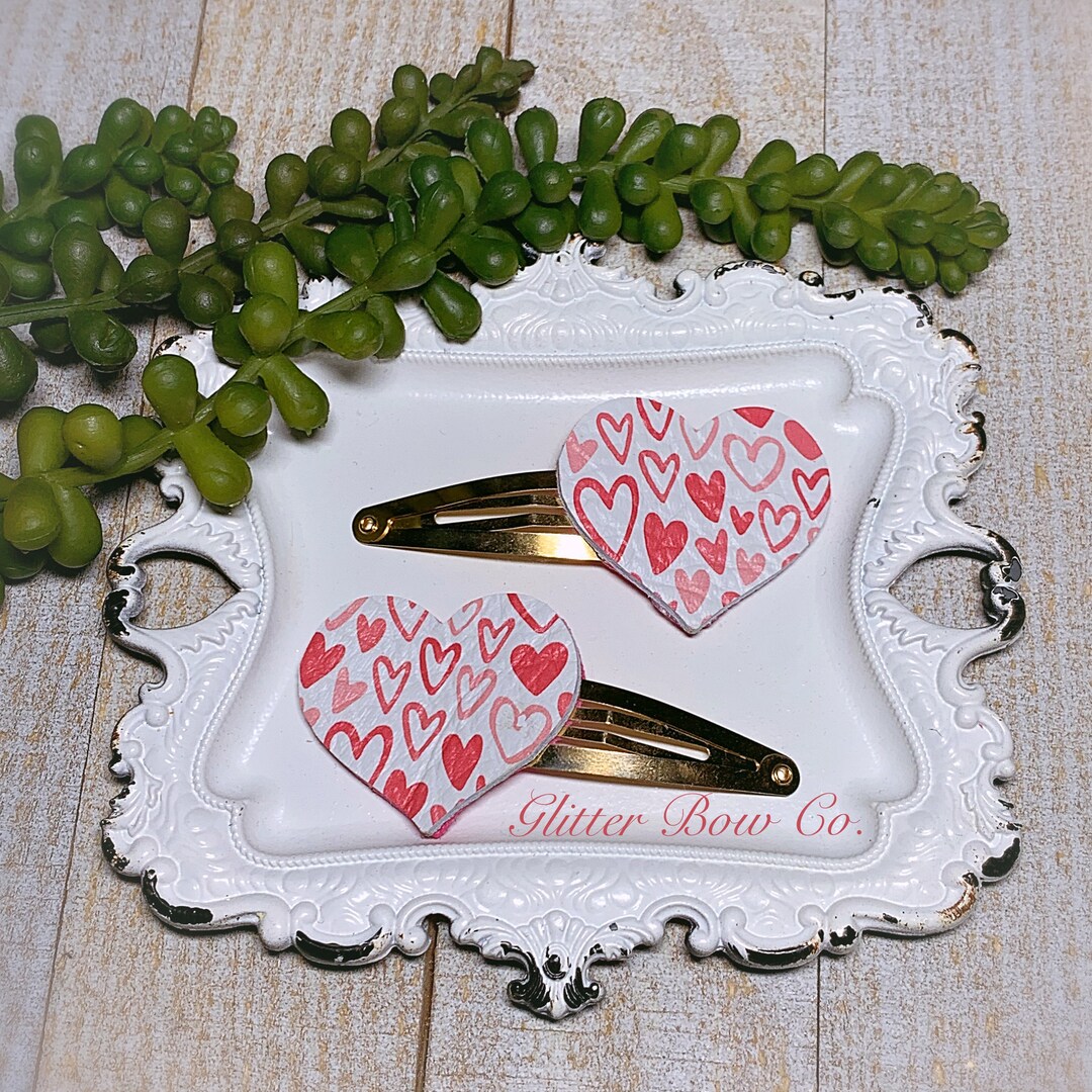 Pink Graffiti Heart Genuine Leather Hair Clips, Valentines Day, Snap ...