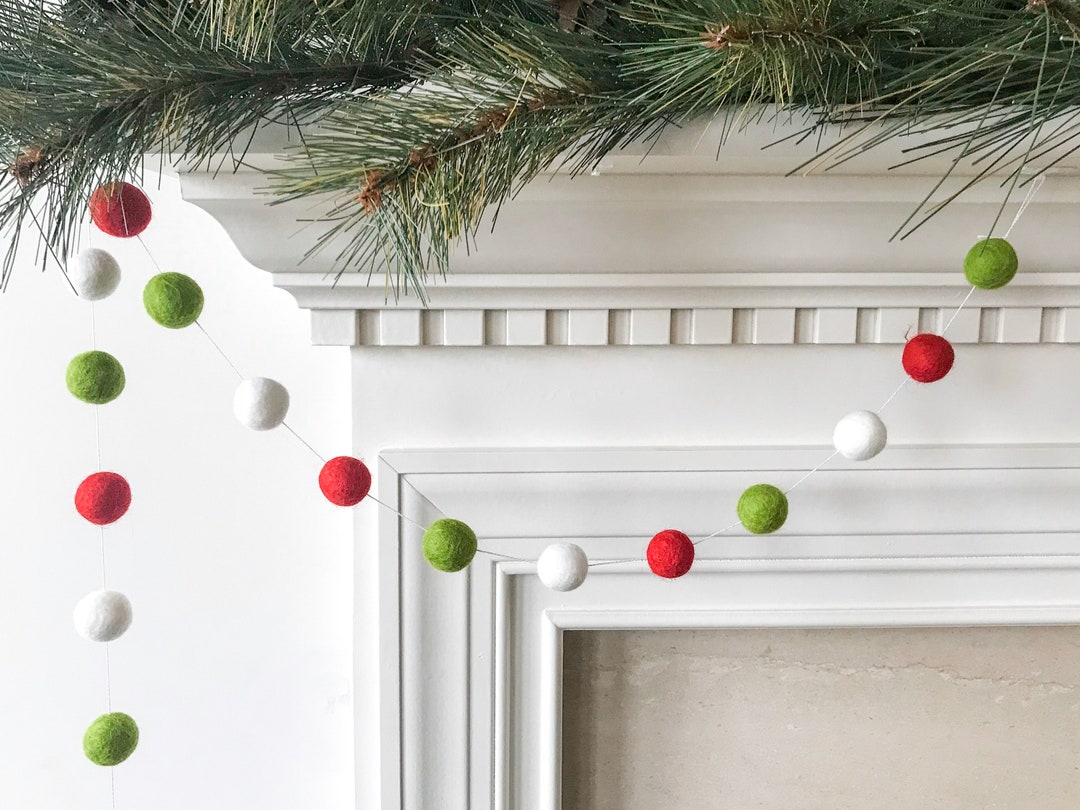 Modern Christmas Felt Ball Garland, Holiday Pom Pom Garland, Christmas ...