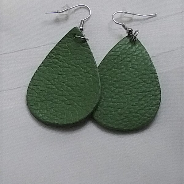 Green Teardrop - Etsy