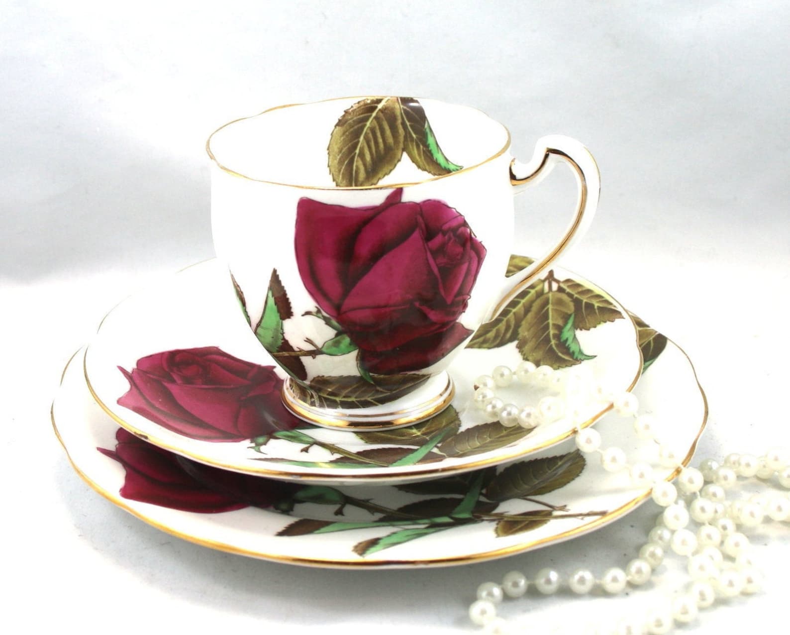 Lovely Royal Standard Trio Large Red Rose Pattern on White - Etsy Singapore