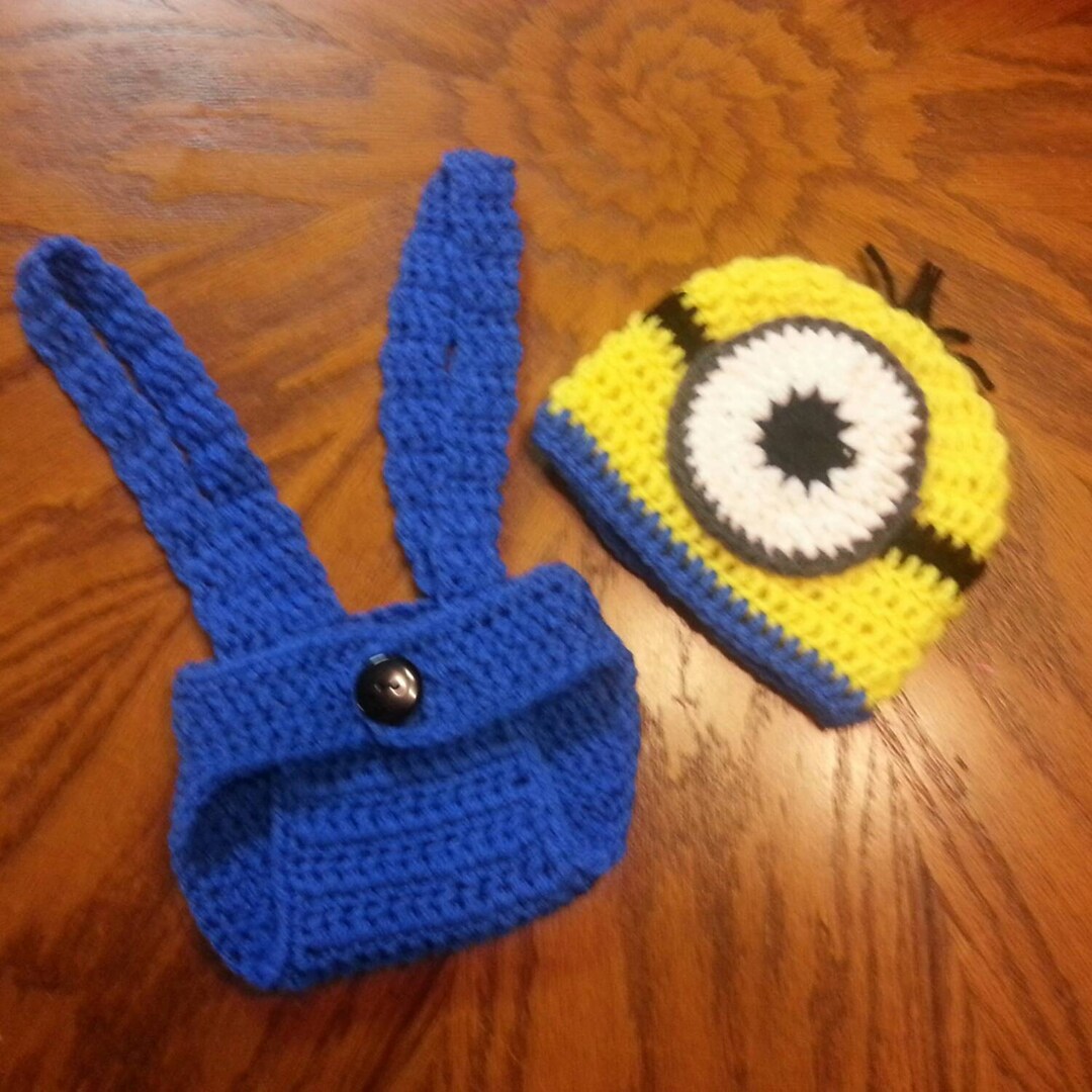 Despicable Me: Newborn Minion Outfit - Etsy