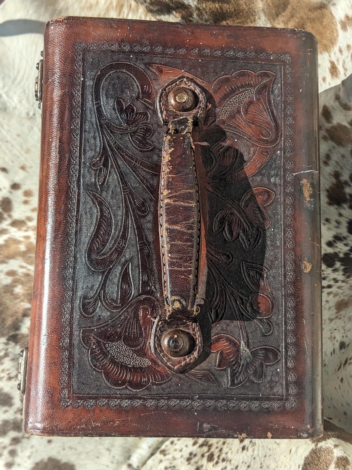 Vintage 1940s Tooled Leather Train Case Leather Jewelry Case Mexico ...