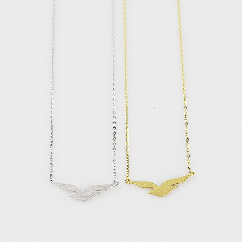 Gold Seagull Pendant Necklace. Bridesmaid Gift. Bridesmaid - Etsy