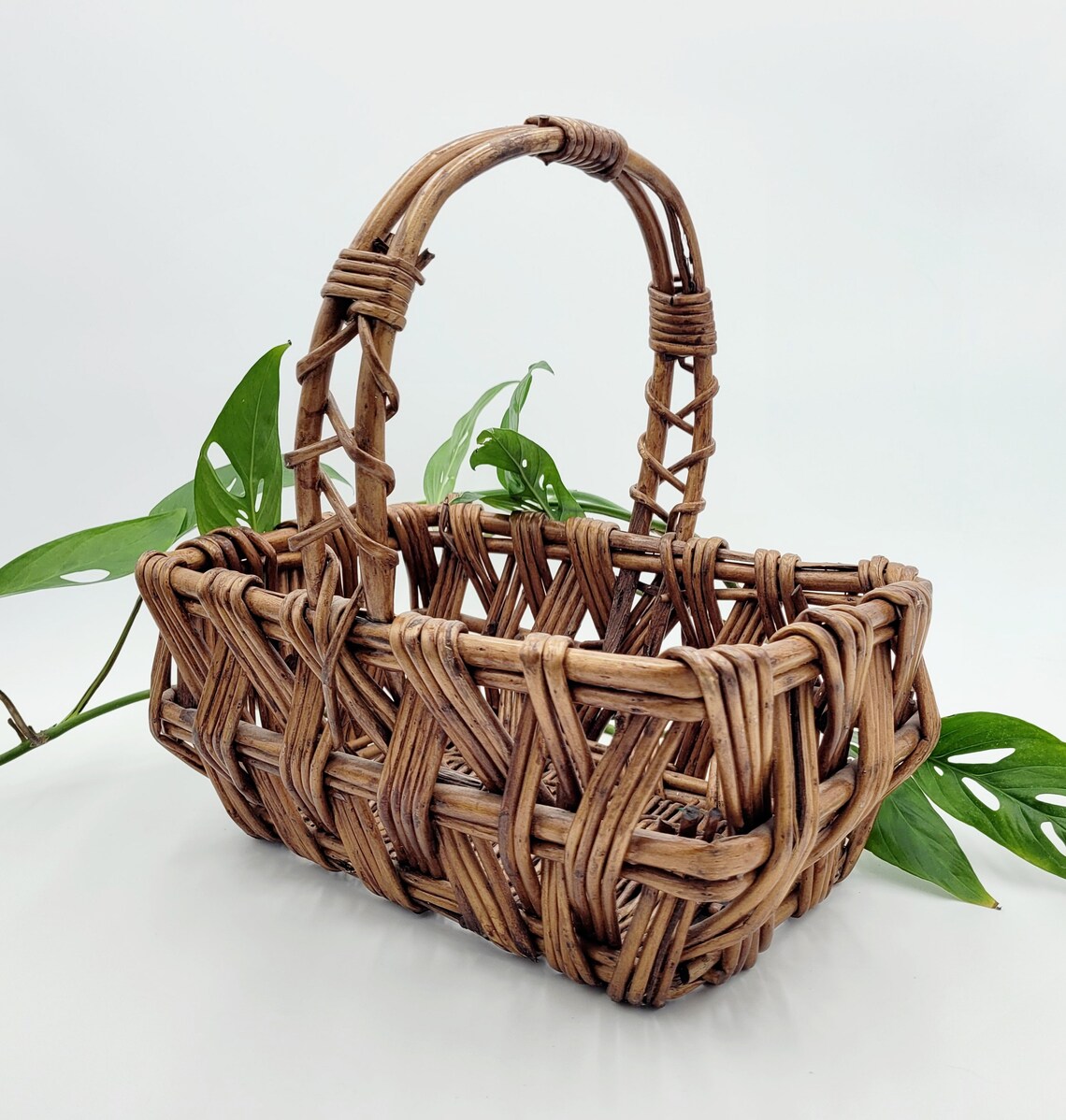 Vintage Hatch Weave Wicker Basket Boho Eclectic Decor - Etsy