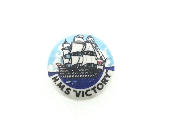 Collectable Badge Pin HMS Victory Ship - Gem