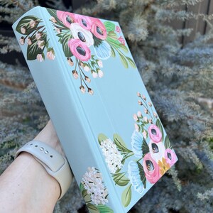 Hand Painted Bible, CSB Study Bible for Women, Book Case/bag ...