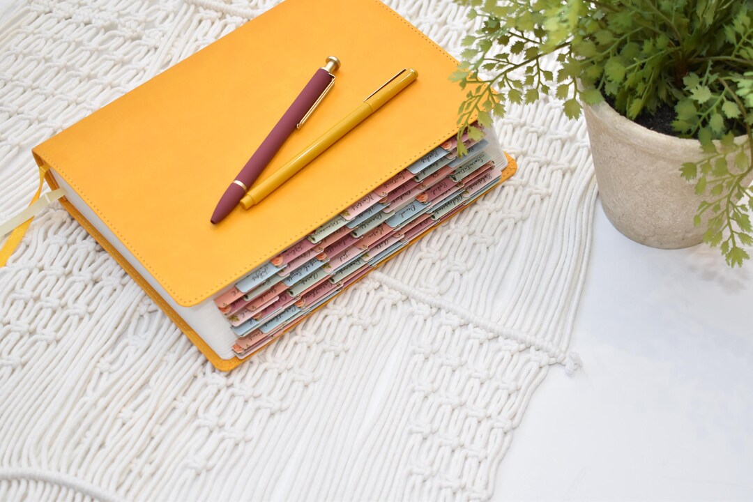 She Reads Truth CSB Marigold Tabbed Bible + Bag Option - Etsy