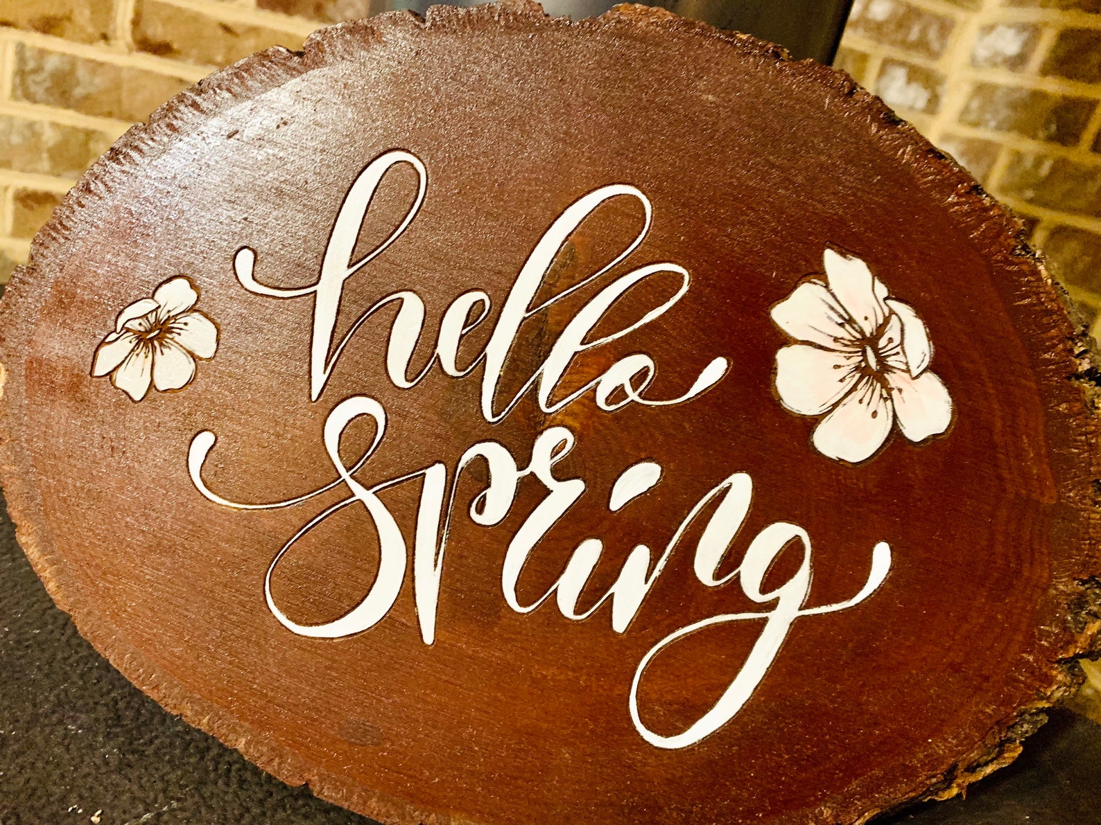 Hand Painted Hello Spring Wood Slice Sign: Rustic Farmhouse Decor - Etsy