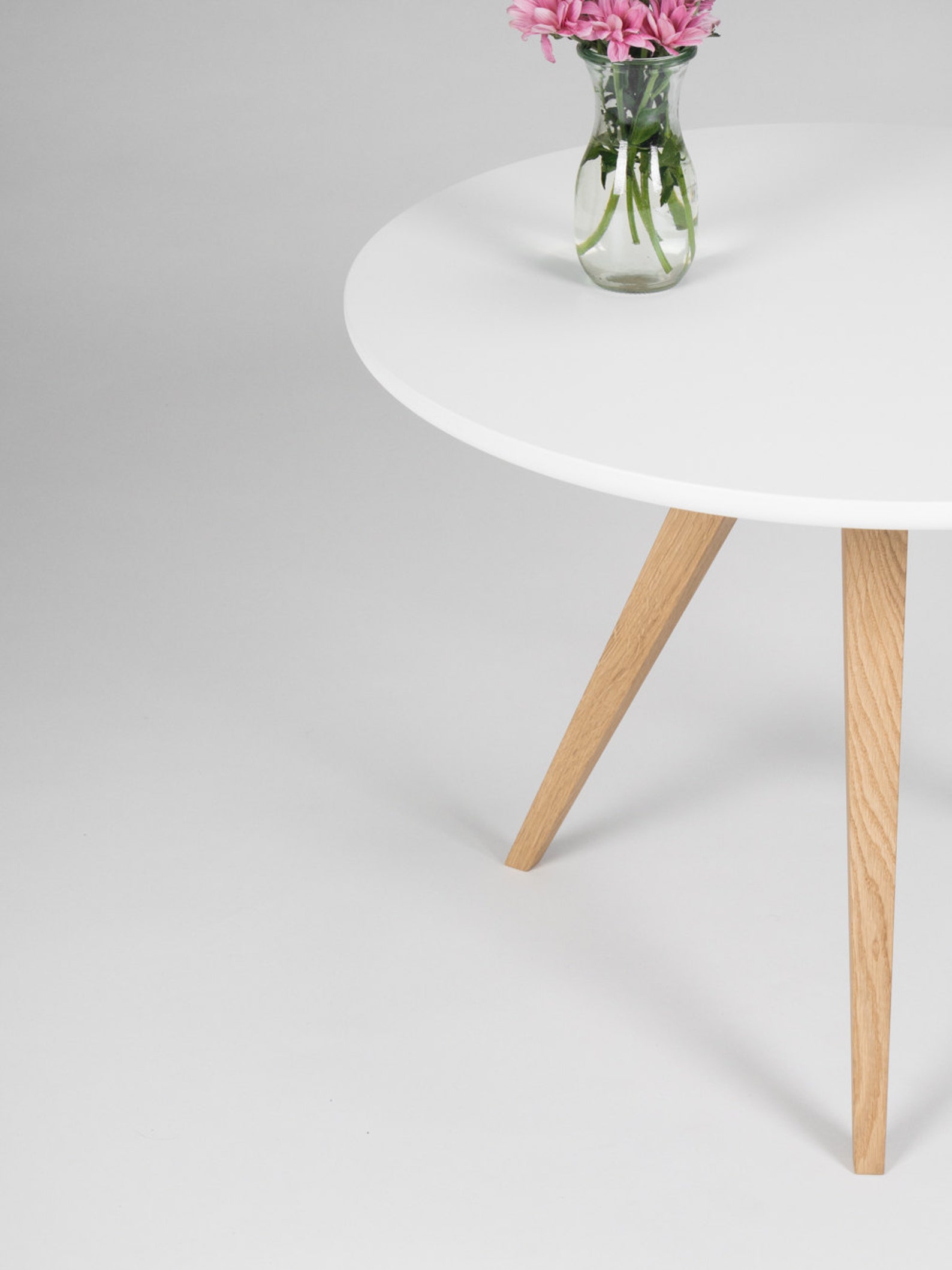White Round Coffee Table With Solid Oak Legs Scandinavian - Etsy UK