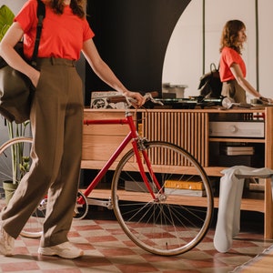 JAMM Record Player Stand, Vinyl Record Storage Made of Solid Oak Wood ...
