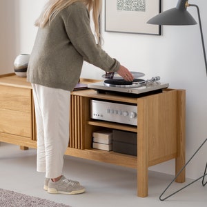 JAMM LOW 160 - Record Player Stand With Storage Made of Solid Oak Wood ...