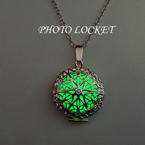 Glow in the Dark Locket - Etsy