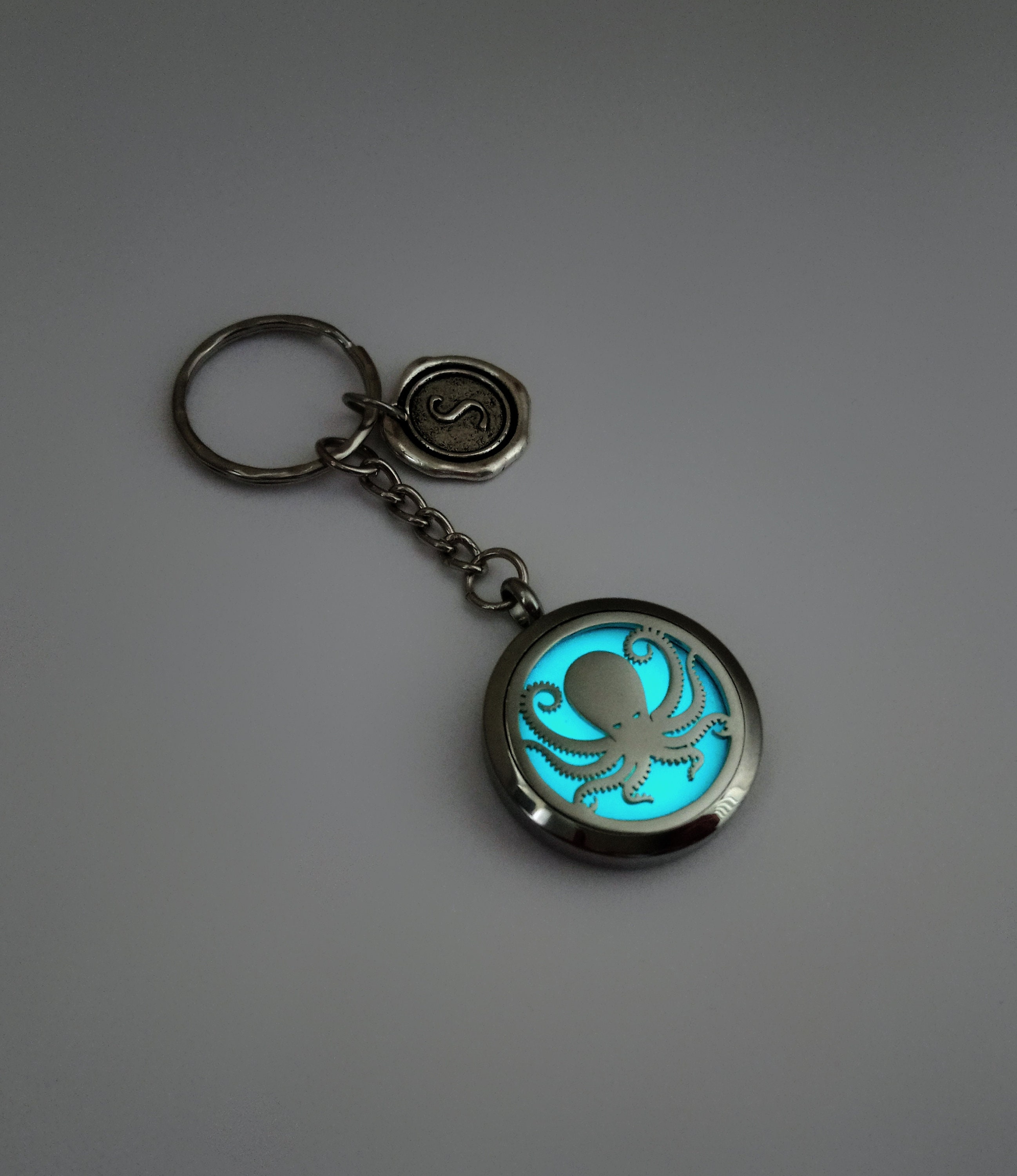 Octopus Key Ring Ocean Jewelry Sea Life Gift Glow in the - Etsy