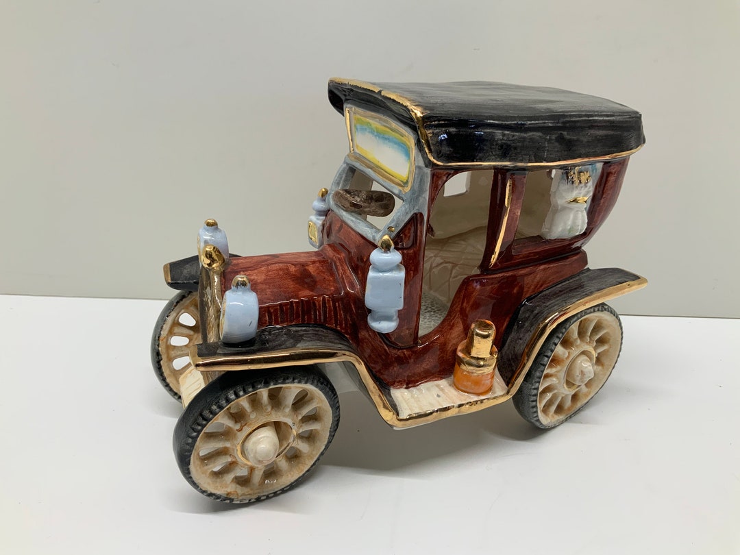 C1911 Ford Model T Torpedo Roadster 1953 Ceramic Car Arnart Antique Car ...