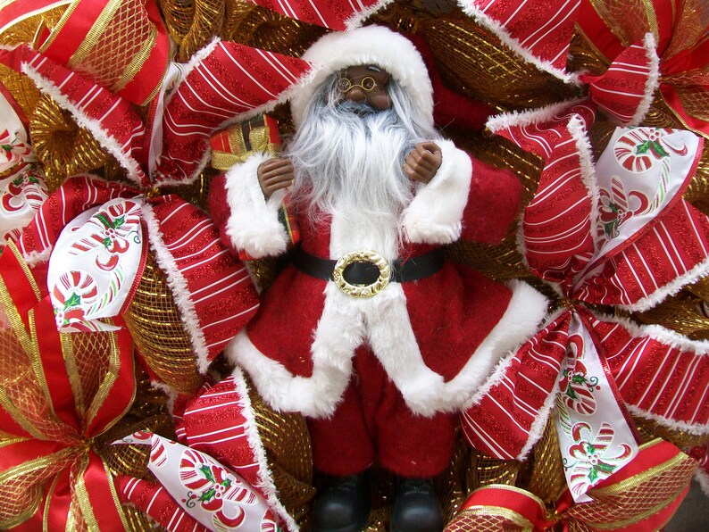 Lighted African American Black Santa Christmas Mesh Wreath With Battery ...