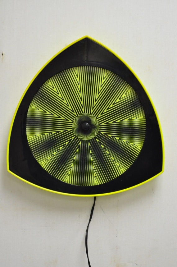 Design By Rabbit Tanaka Planets In Motion