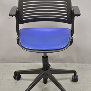 Steelcase 487 Cachet Swivel Office Desk Chair With Blue Seat - Etsy