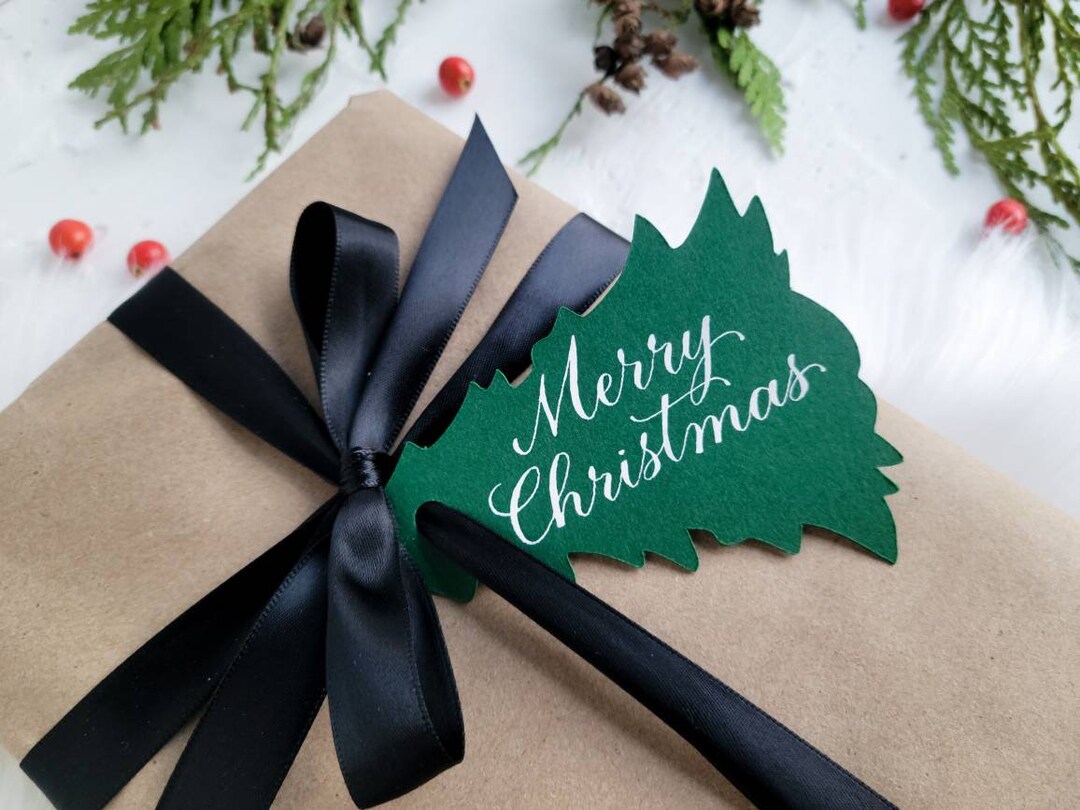 Set of 6 Green and White Gift Tags, Christmas Tree Holiday Gift Tags ...