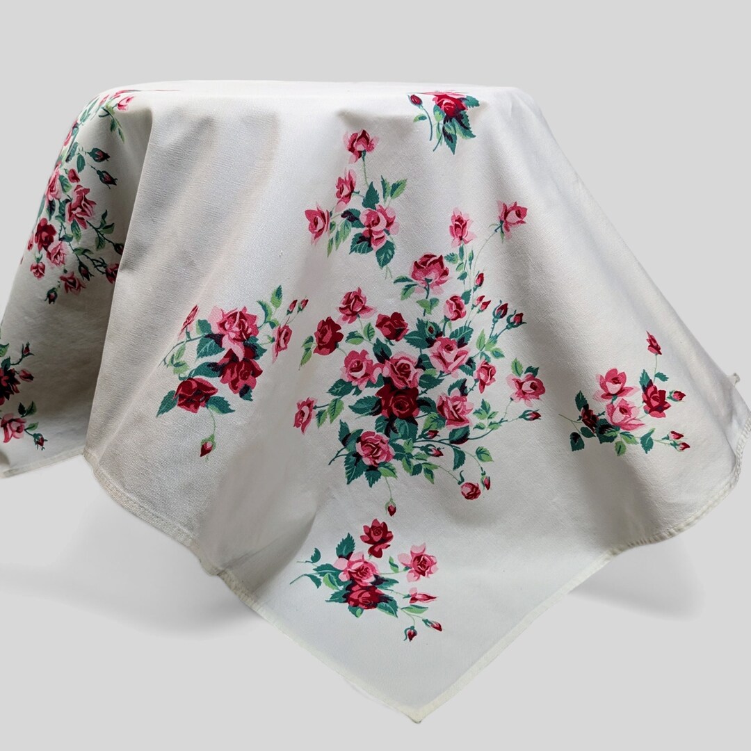50s Red Roses Printed Cotton Kitchen Tablecloth Sweetheart Table ...