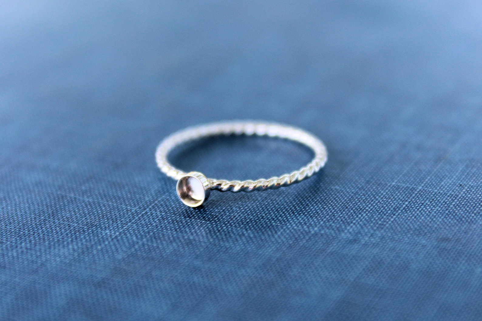 Silver 3mm Bezel Cup Rope Ring Blank, Round Cabochon, Cab Resin Pad ...