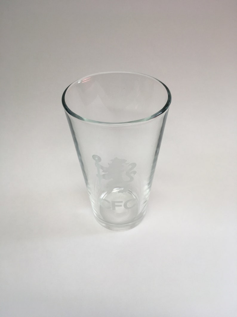 Personalized Chelsea FC Pint Glass With Customized Nameor Message ...