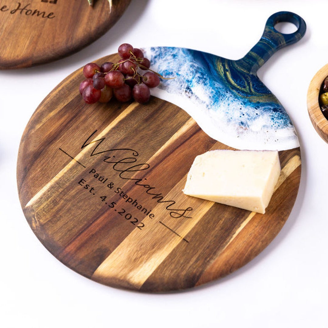 Personalized Round Ocean Resin Cheese Board, Engraved Resin Charcuterie ...