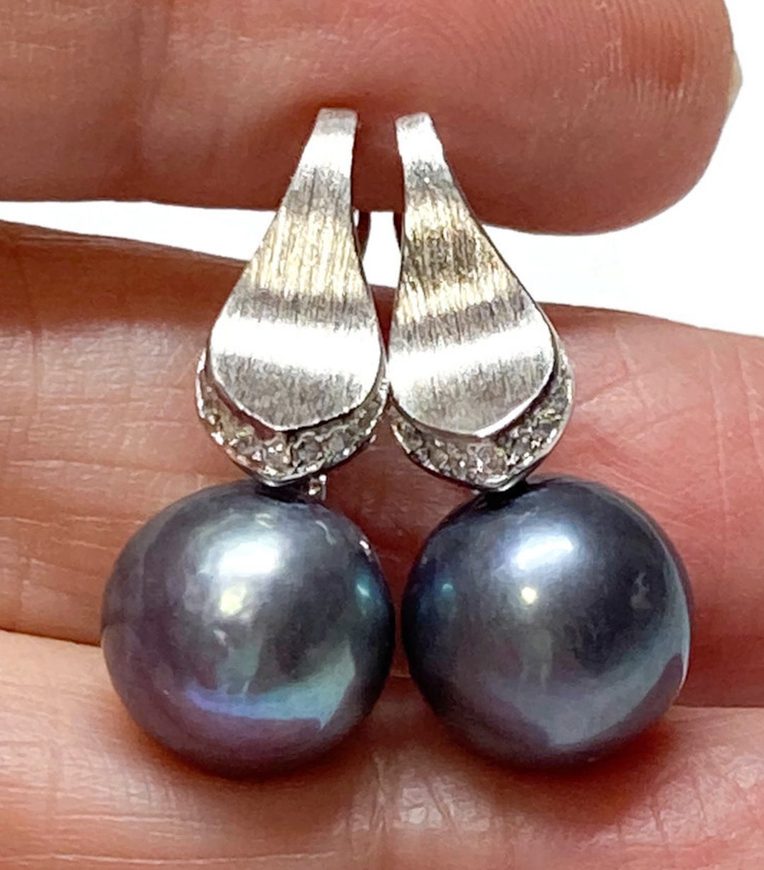 Best Gift for Her / Stunning 10 10.5mm Edison Natural Peacock Gray Blue ...