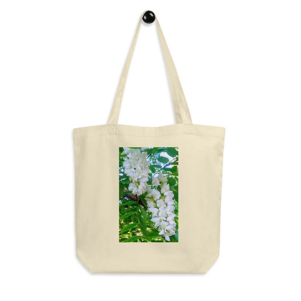 Summer Blossom Bookbag, White Flower Bouquet Farmers Market Tote Bag ...