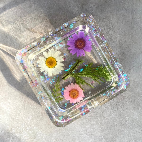 Flower Resin Ashtray - Etsy