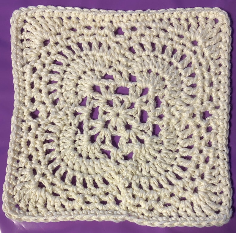 Celtic Garden Square Granny Square Pattern and Full Photo Tutorial ...