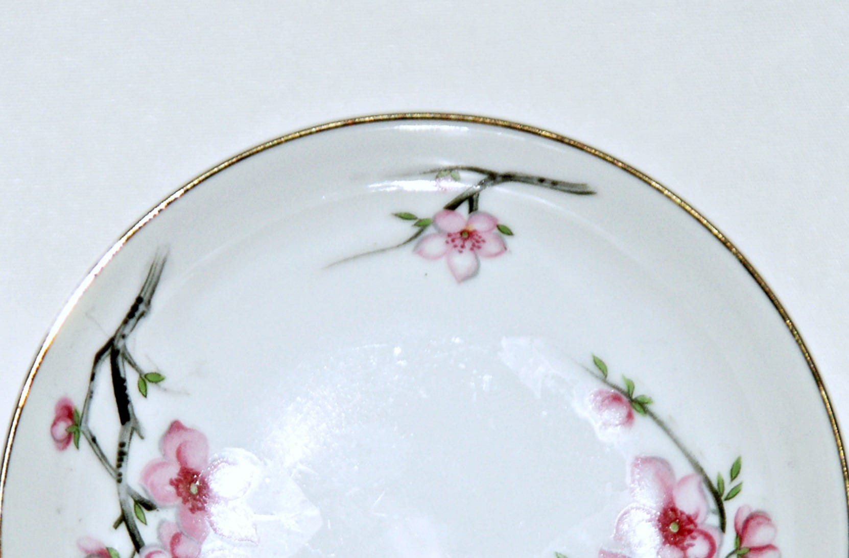 Diamond China Cherry Blossom Berry Bowl, Made in Japan, Pink Floral ...