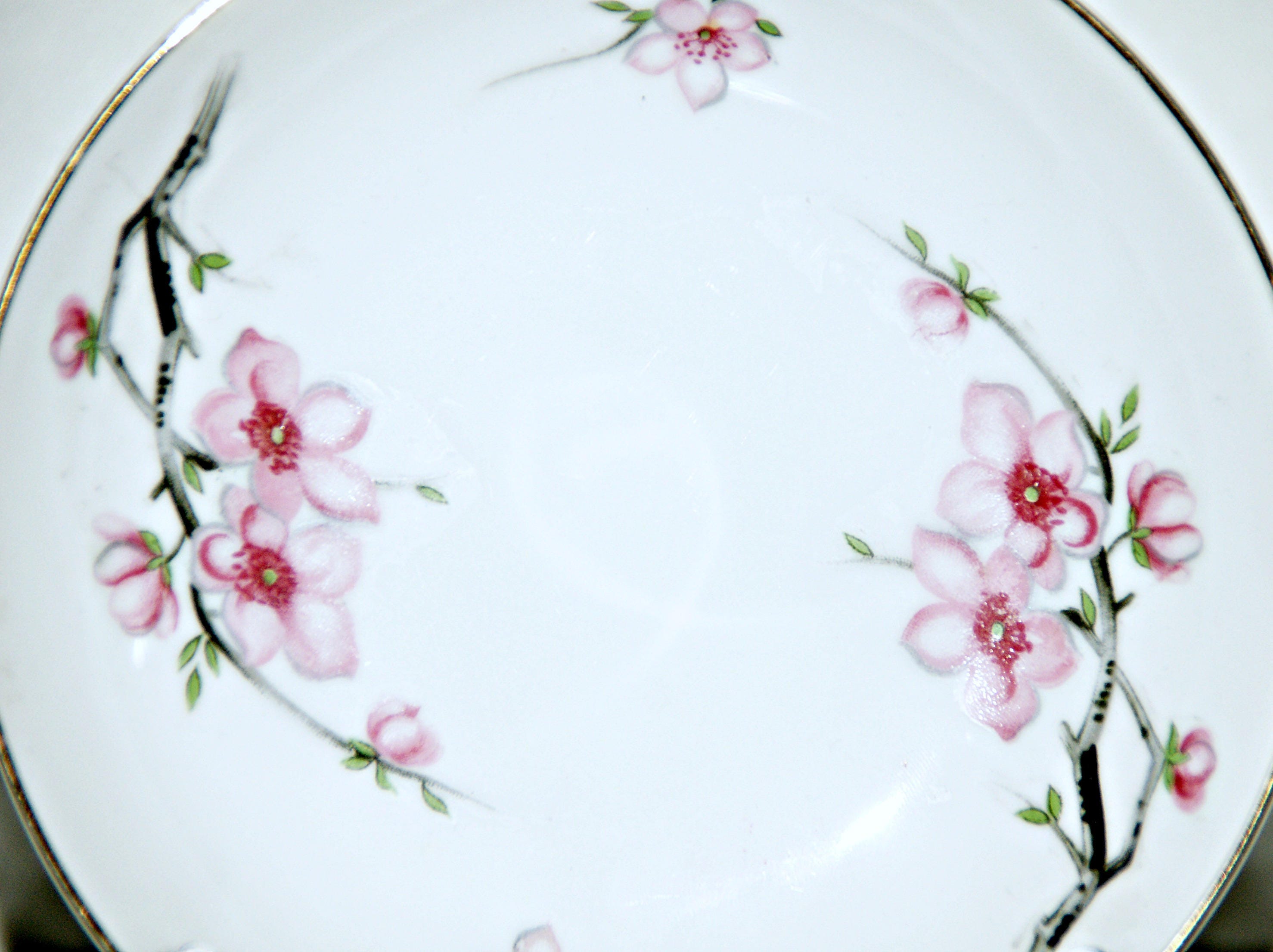 Diamond China Cherry Blossom Berry Bowl, Made in Japan, Pink Floral ...