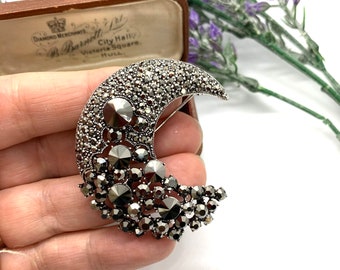 Crescent Moon Brooch | Etsy
