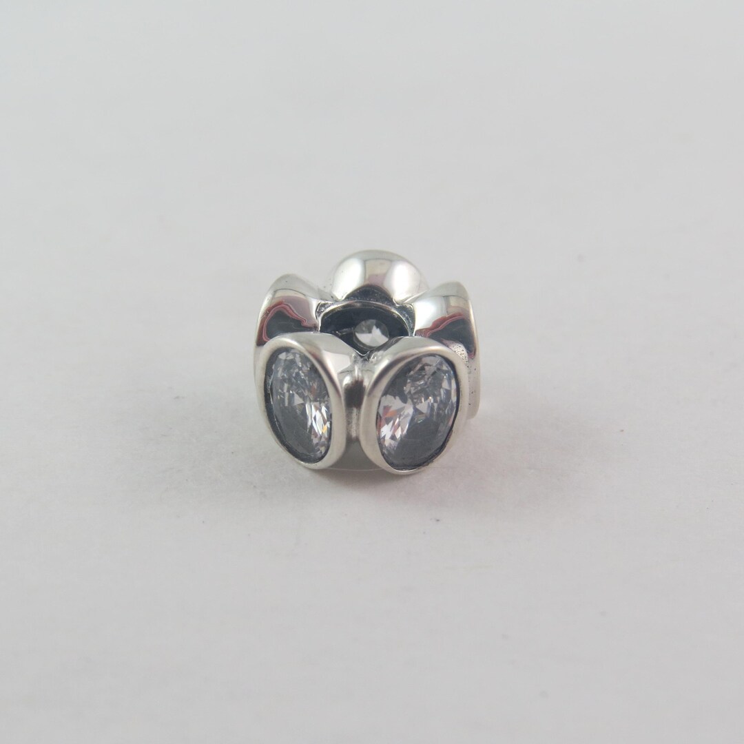 Authentic Pandora Sparkling Clear Oval Lights Spacer Charm – Sterling ...