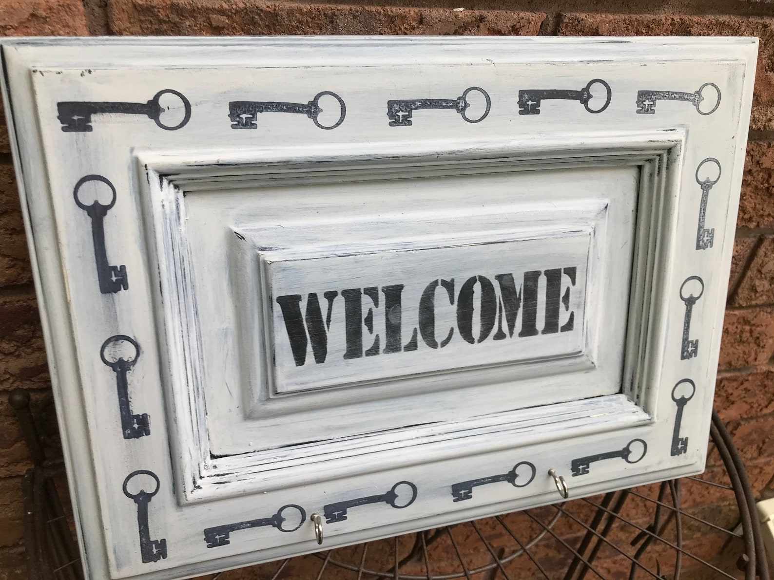 WELCOME/KEY HOOK Sign/refurbished Cabinet /skeleton Key | Etsy Canada