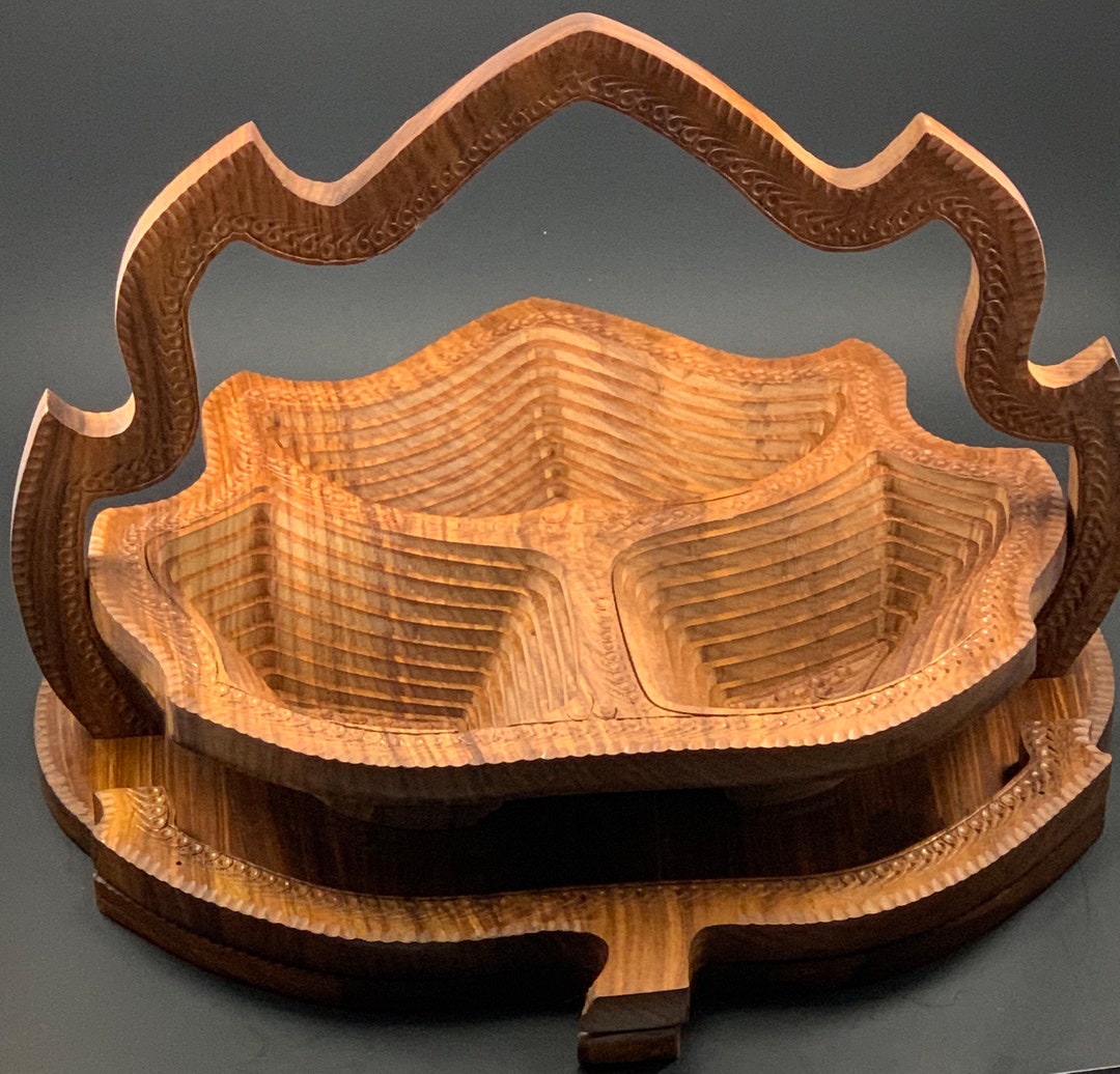 Trivet to Basket Wooden Centerpiece / Maple Leaf Handmade Rosewood ...