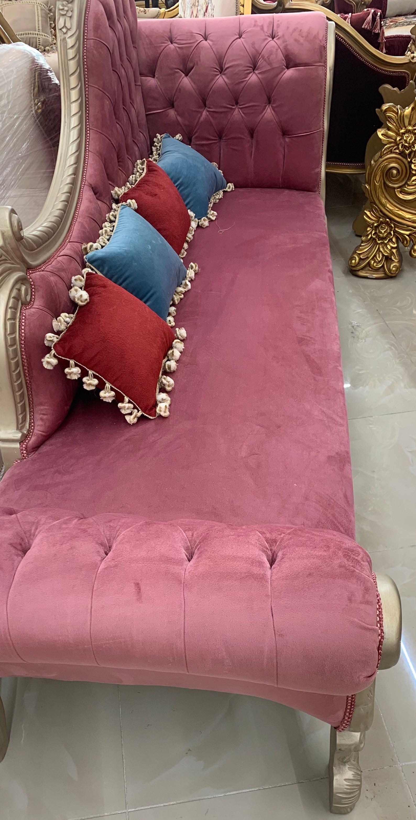 Luxurious French Style Chaise Lounge / Handmade Pink Unique Chaise ...